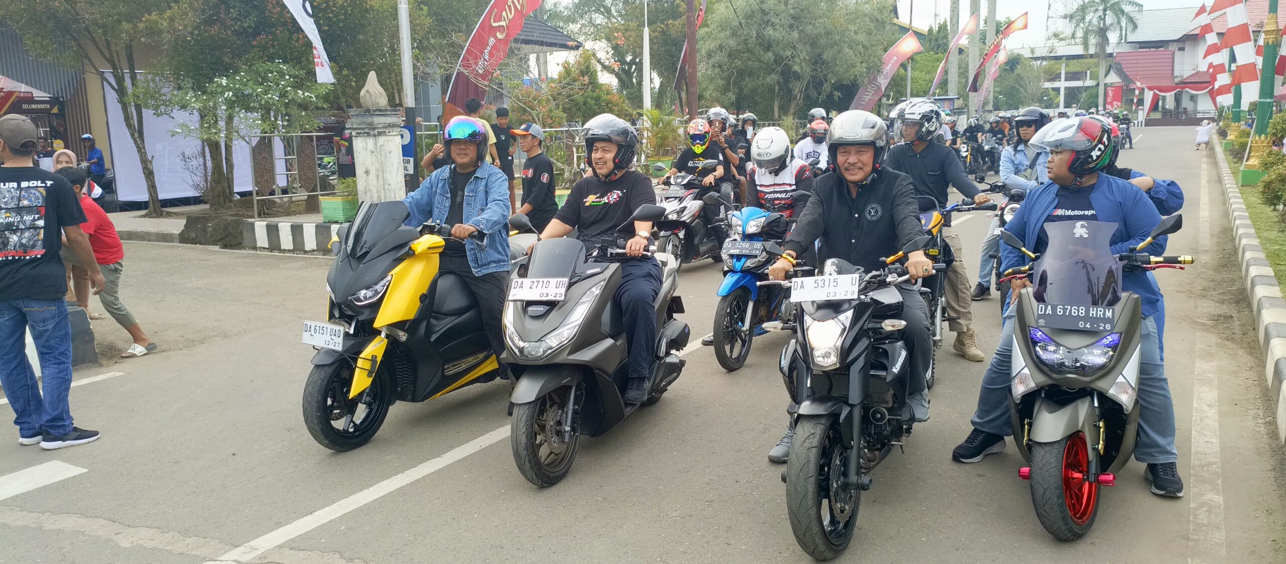 H Sani dan Gusti Kadarusman Riding Bareng Komunitas Pecinta Motor Di ...